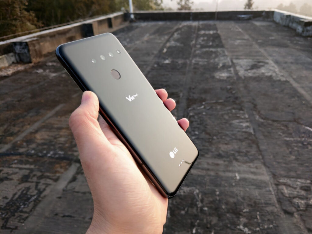 Why LG phones completely failed? | The true reason LG ended making ...