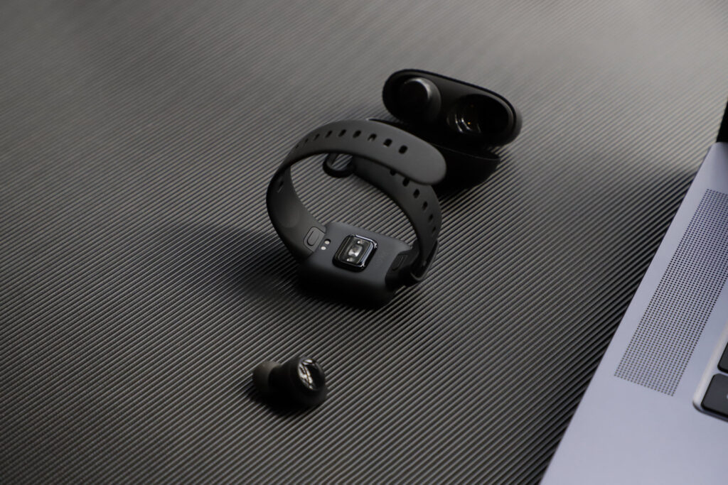 POCO Watch Review - New Smartwatch from POCO - Xiaomiui.Net