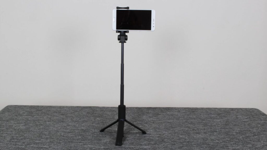 Xiaomi Stand-Type Selfie Stick Review - Xiaomiui.Net